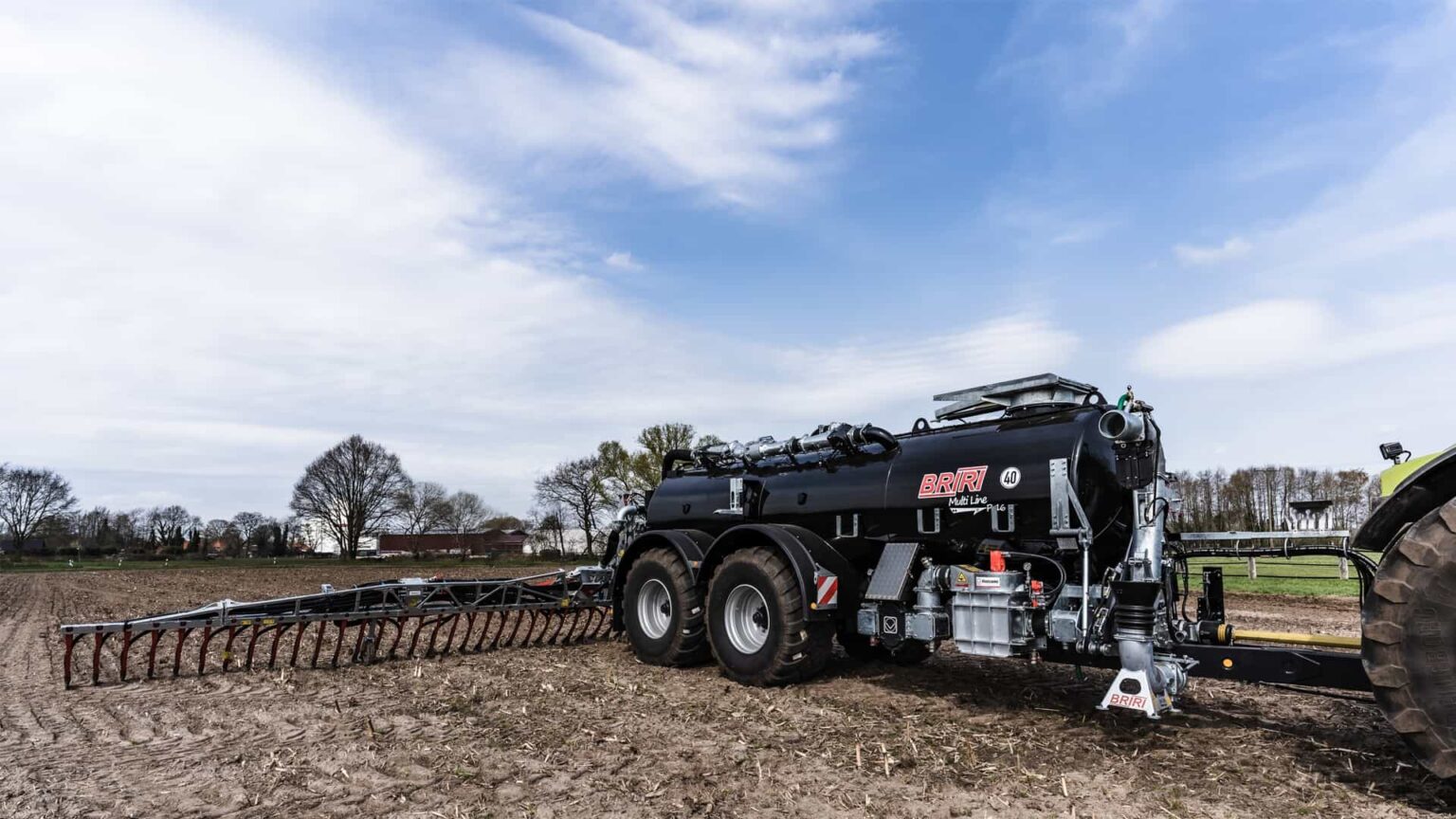 BRIRI GmbH – Spezialist in Sachen Organische Düngung und Transporttechnik